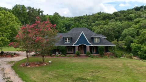 Home - LC Roofing LLC | LC Roofing LLC